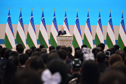 Tinchlik – eng buyuk ne’mat, inson qadri va adolat – eng oliy qadriyat ...